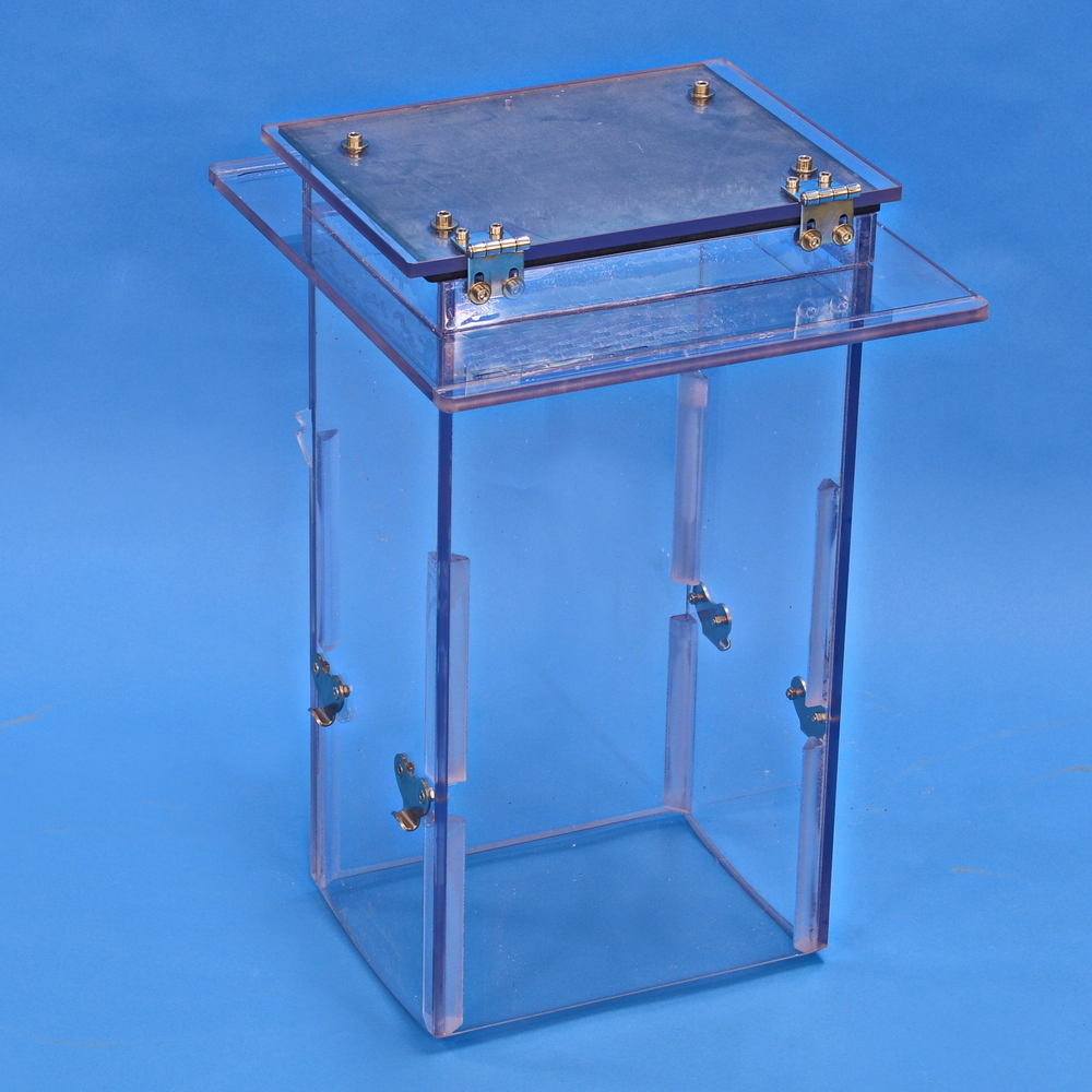 Box corers for biological, chemical and geochemical applications., KC ...